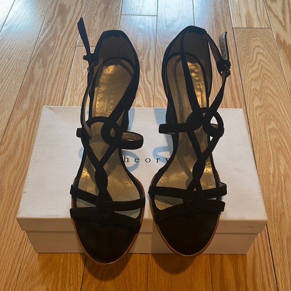 Theory | Shoes | Theory Black Velour Shoe Size 8 | Poshmark